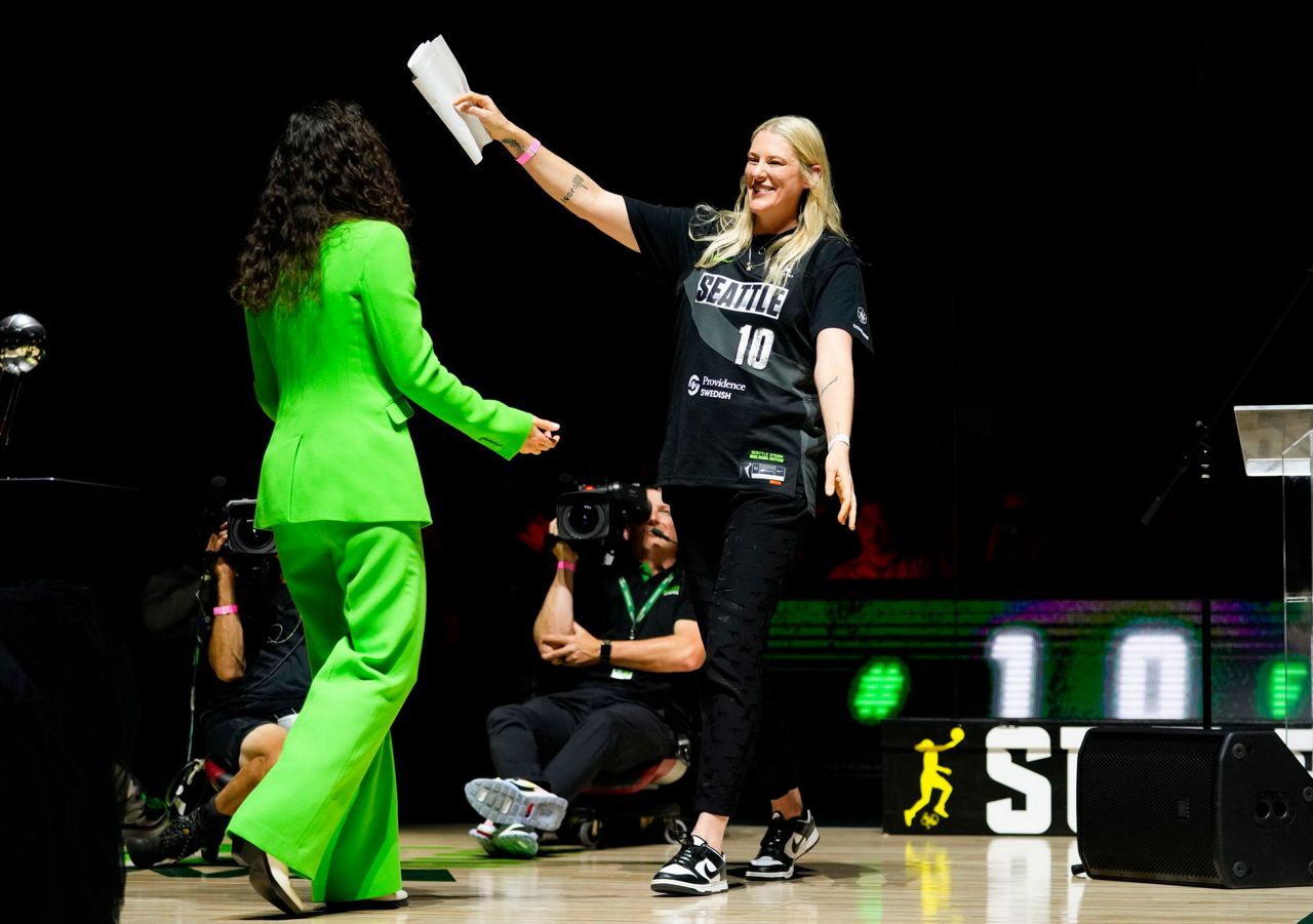 Sue Bird commands floor once more as her No. 10 retired by the Seattle ...