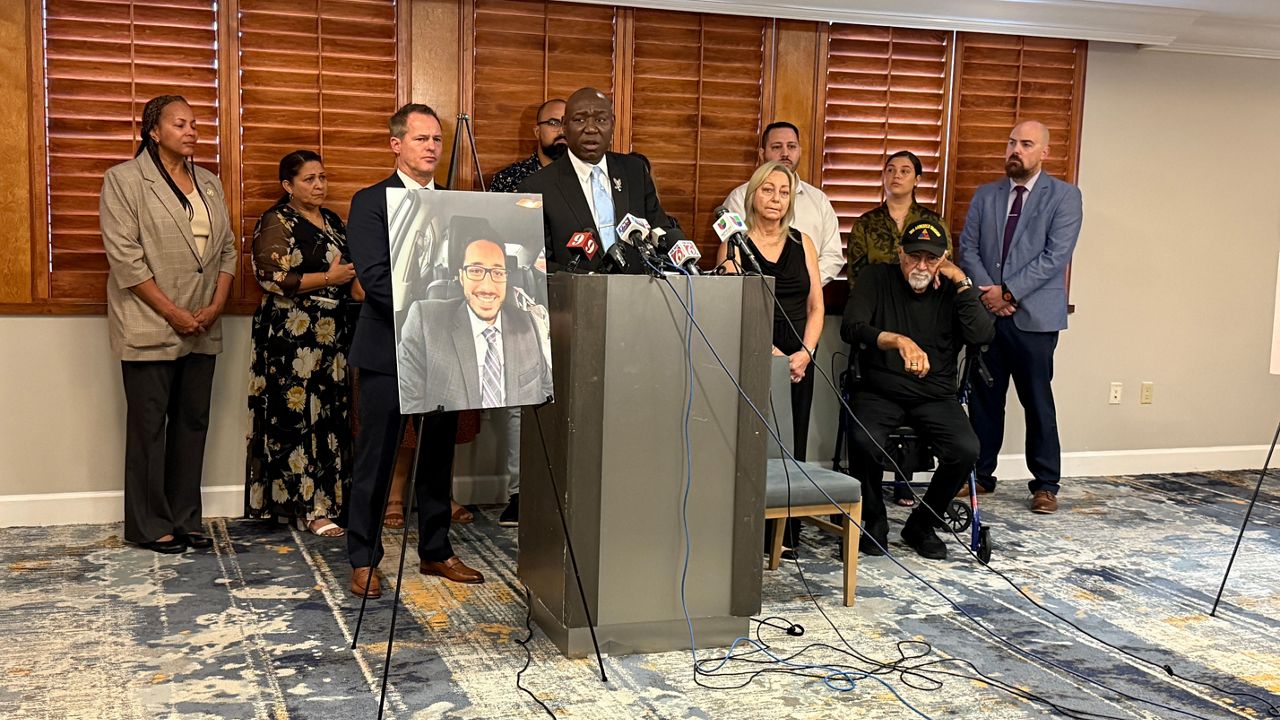 Crump calls for more oversight after death at Epic Universe