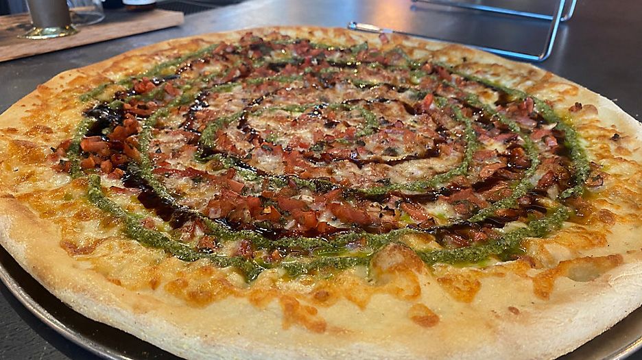 UCF grad's 'Buttercrust Pizza' reinvents Detroit-style pizza