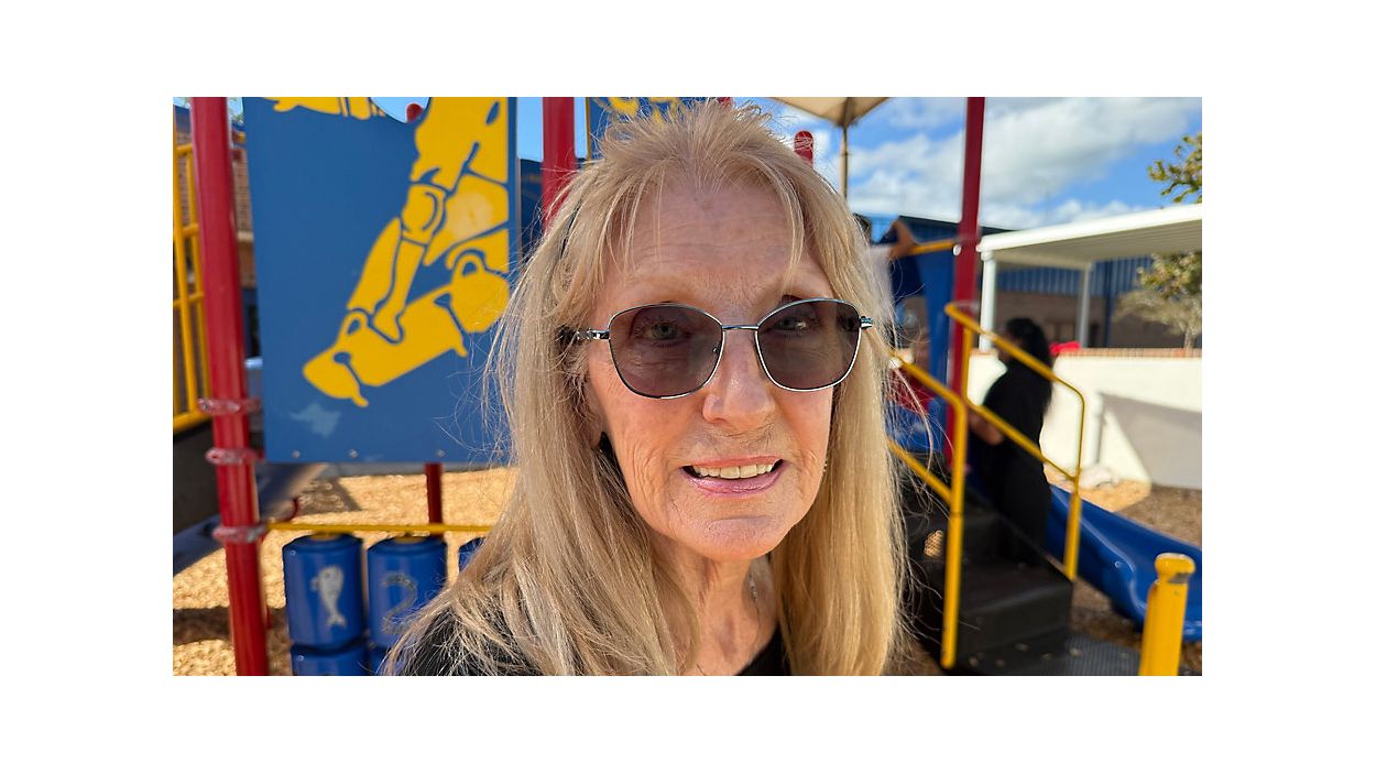 Flagler paraprofessional recognized for outstanding work