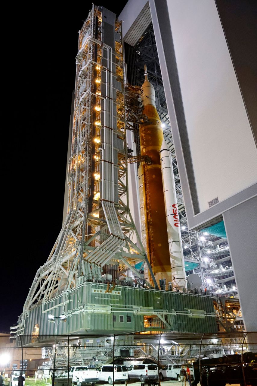 NASA's moon rocket moved to launch pad for 1st test flight