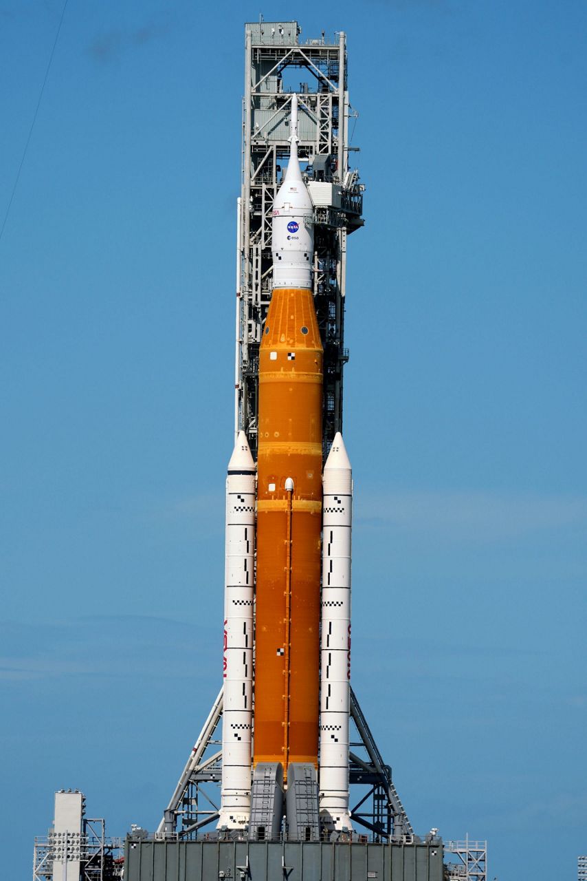 NASA: Moon rocket endured hurricane, set for 1st test flight