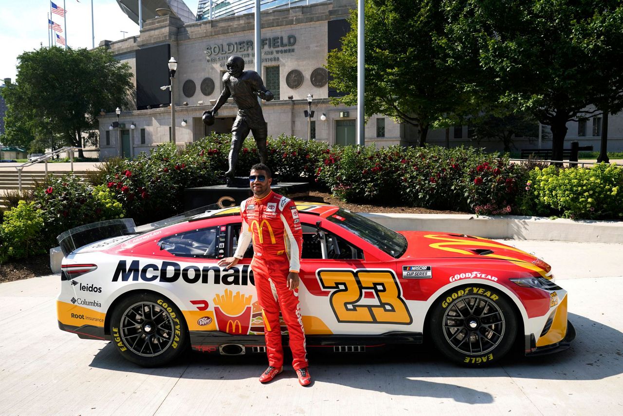 NASCAR to hit the streets of Chicago with downtown race