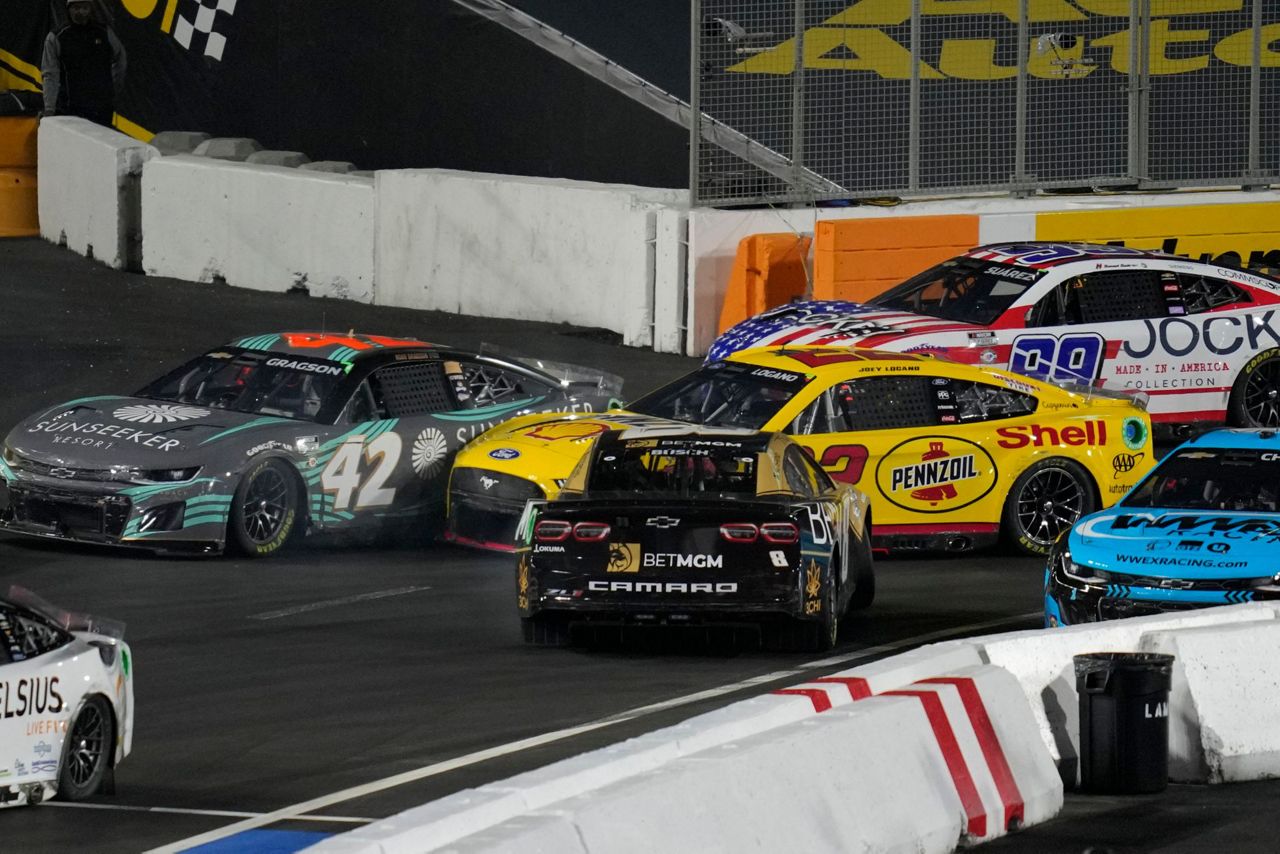 Column: Sloppy race clouds NASCAR's return to LA Coliseum