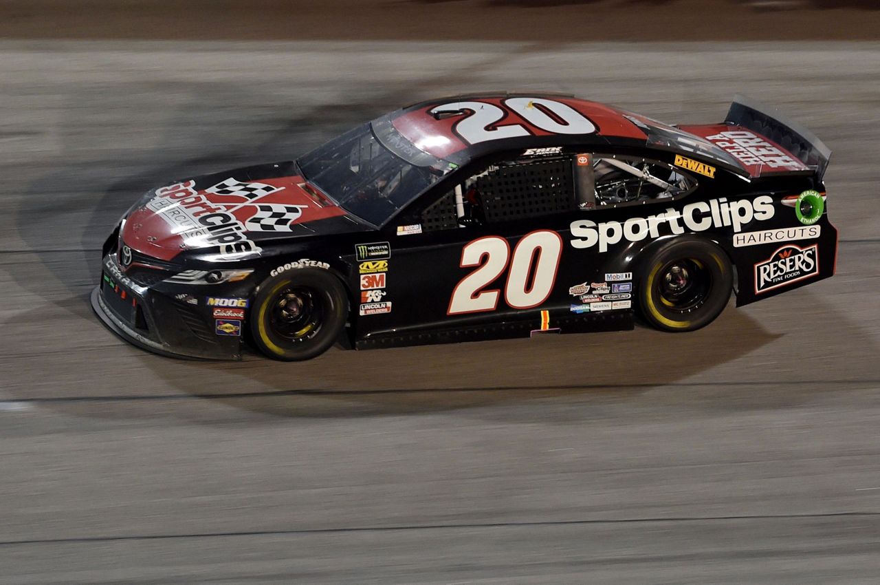 Erik Jones holds off Busch to win rain-delayed Southern 500