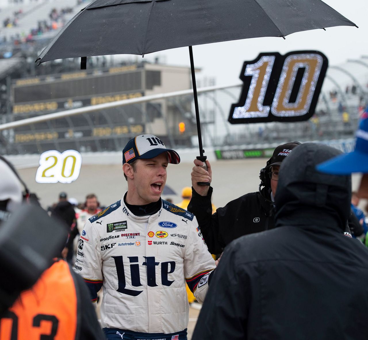 NASCAR Cup Series race at Dover in rain delay