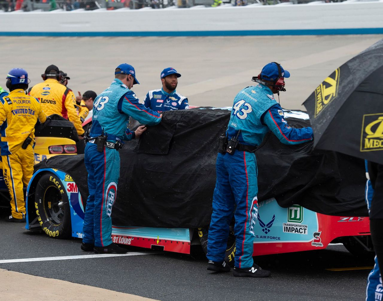 NASCAR Cup Series race at Dover in rain delay