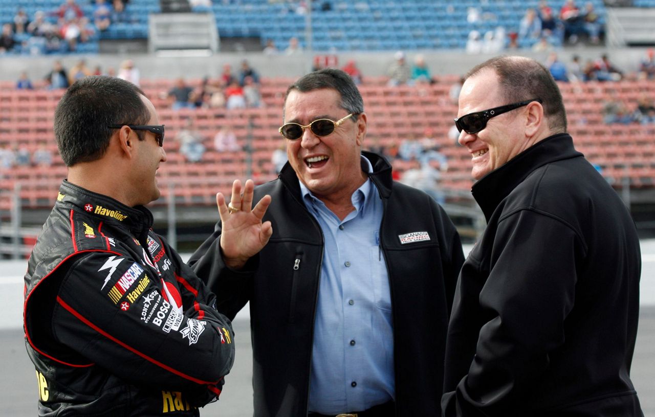 AP Exclusive: Felix Sabates to retire from NASCAR ownership
