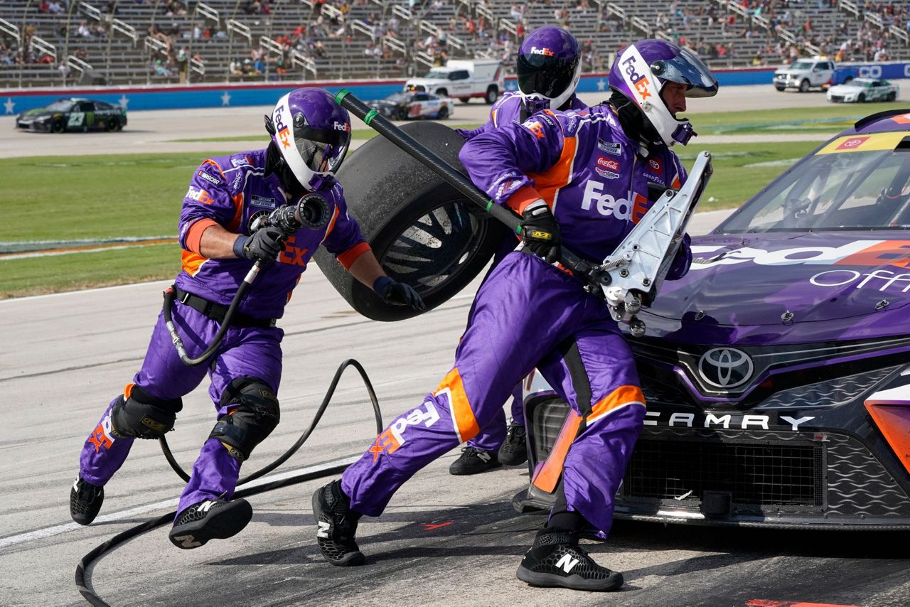 Tumultuous, tiring start to NASCAR's round of 12 at Texas