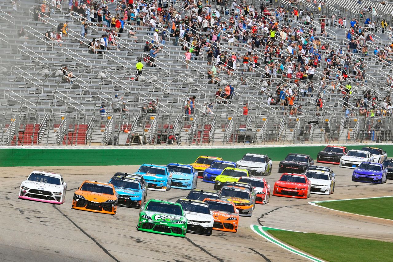 Kyle Busch completes 5-for-5 Xfinity sweep Atlanta win