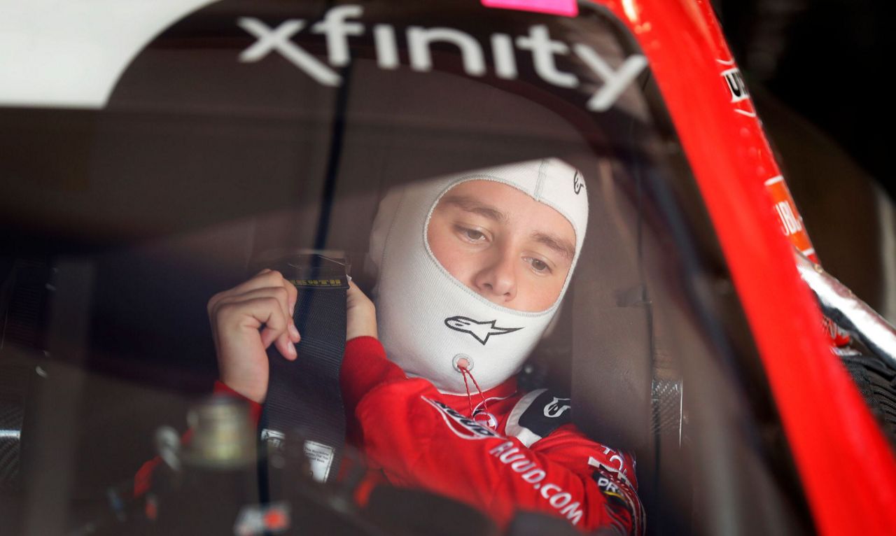Christopher Bell seeks record-tying 4th straight Xfinity win