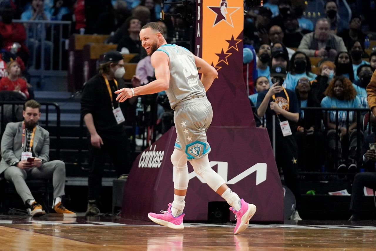 Curry sets 3s record, LeBron the winner in NBA All-Star Game