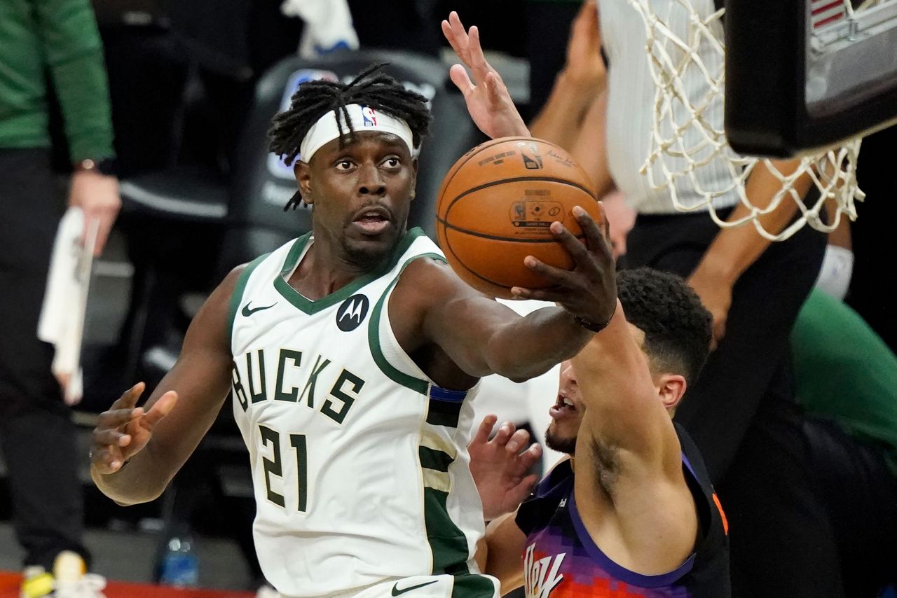 Bucks' Antetokounmpo has been dominant, now he needs help