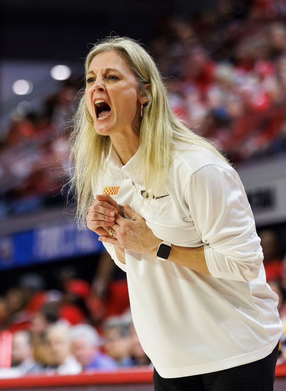 Tennessee fires Lady Vols coach Kellie Harper after 5 seasons