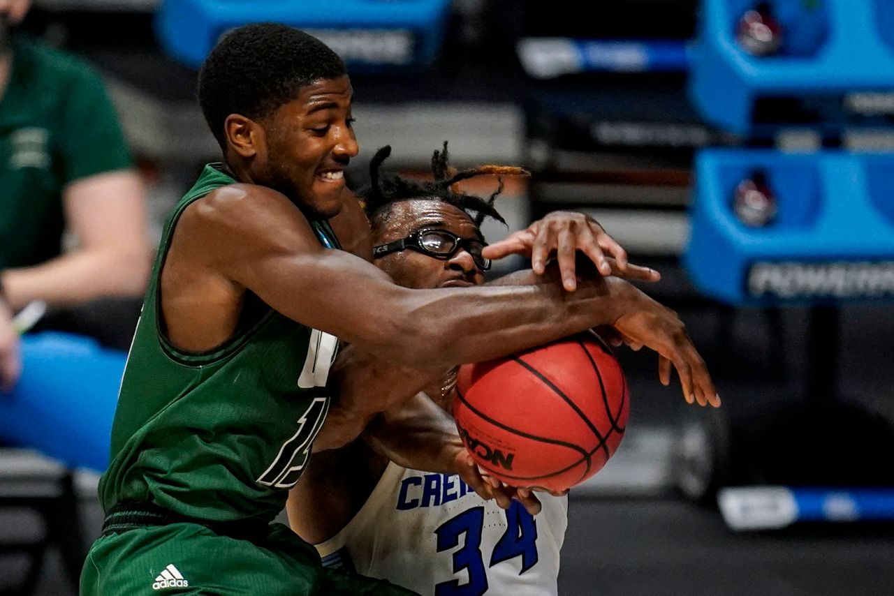 Zegarowski, Creighton beat Ohio 72-58 to reach NCAA Sweet 16