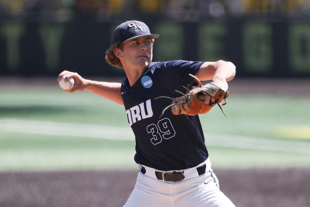 Wake Forest, Virginia win super regionals to join Florida, TCU in ...