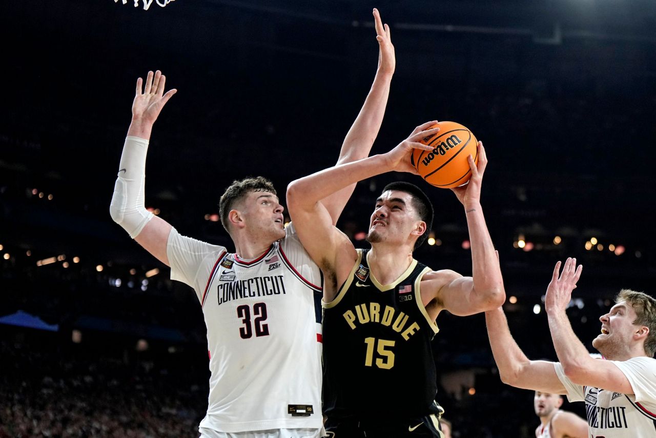 Purdue's Zach Edey laid it all out in the NCAA title game. It wasn't ...