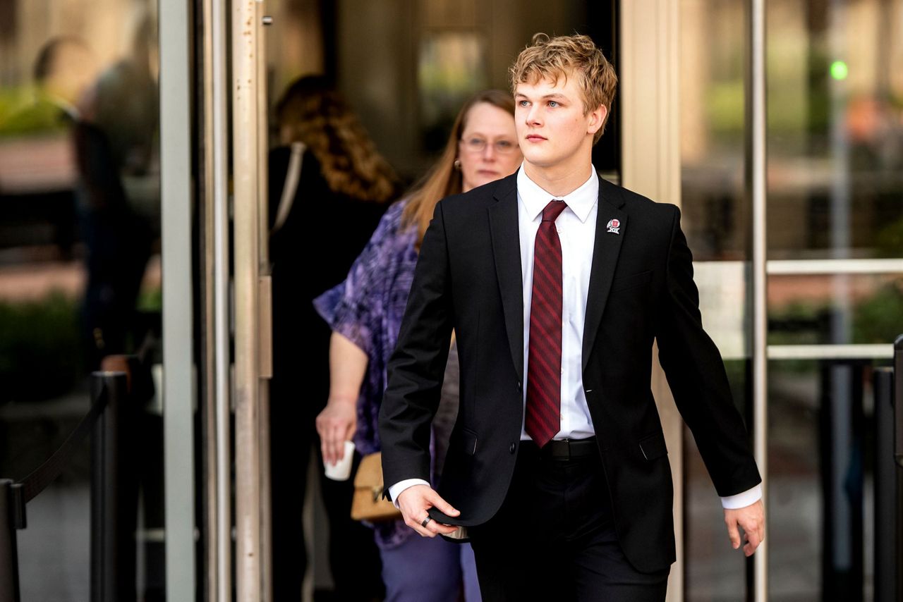 Hearing on landmark $2.8 billion NCAA settlement could lock in seismic ...