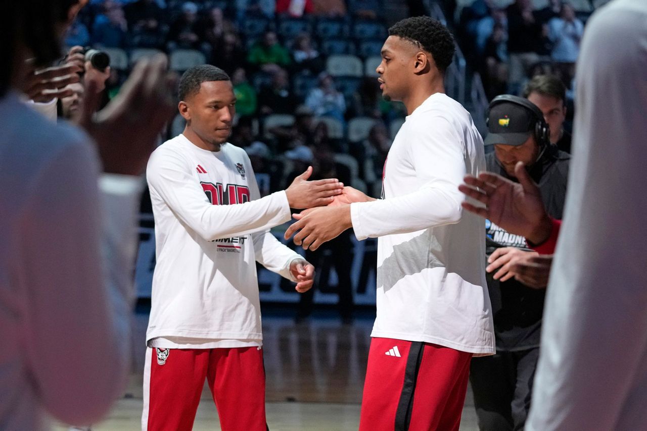 Crowns, chest bumps and swagger: In March Madness, the handshake isn't ...