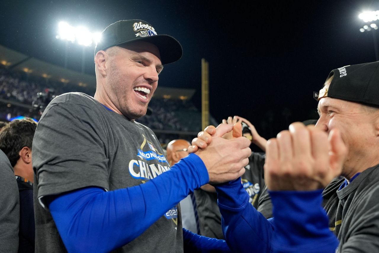 Freeman returns to his Canadian roots as Dodgers face Blue Jays in ...