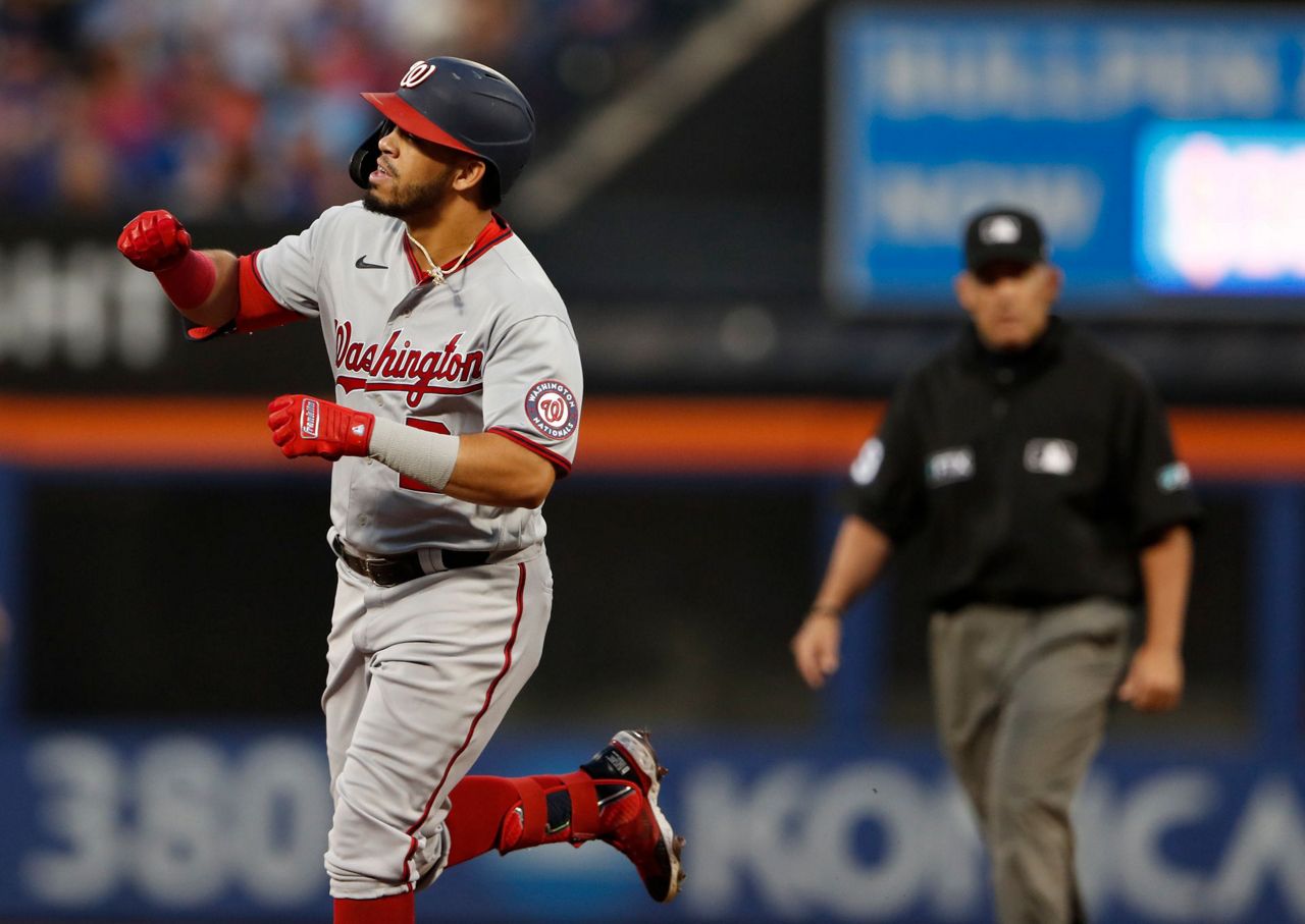 Scherzer exits with side fatigue, Mets fall to Nationals