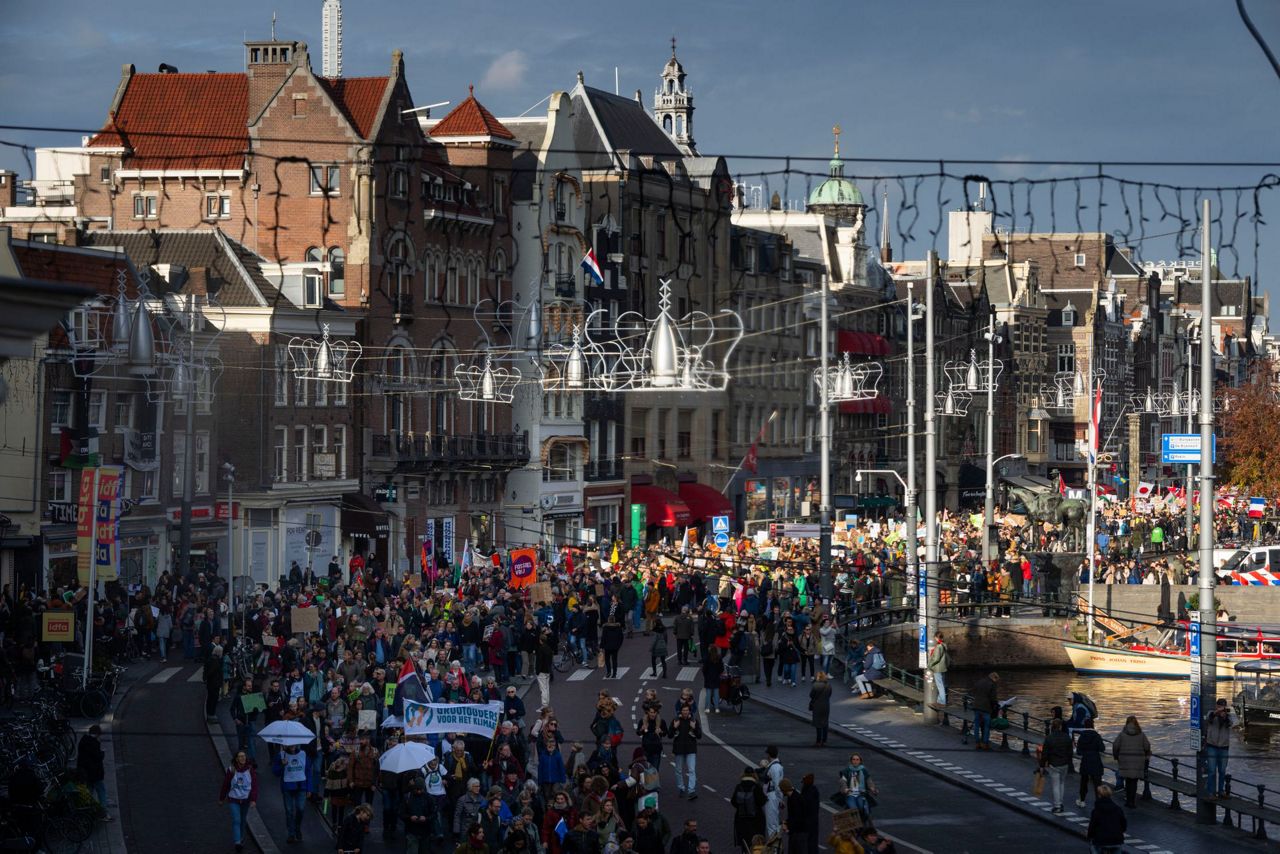 Thousands march through Amsterdam calling for climate action ahead of ...