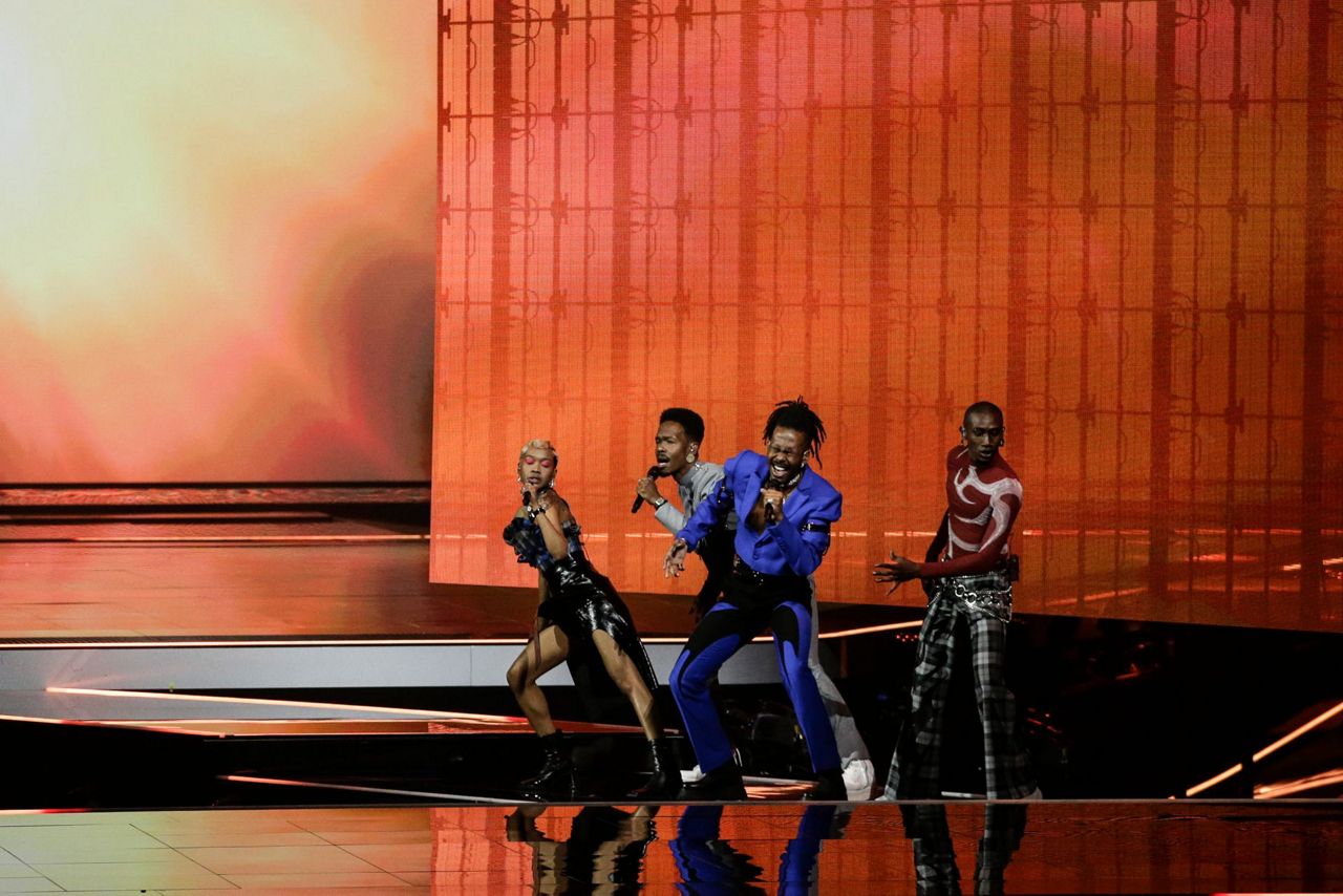 Get the party started! Live audience for Eurovision final