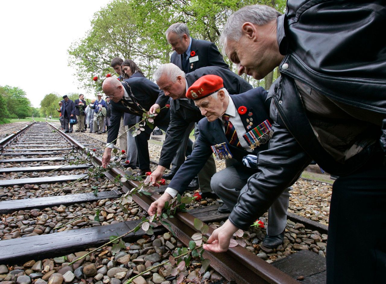 Dutch rail company to pay reparations for WWII deportations