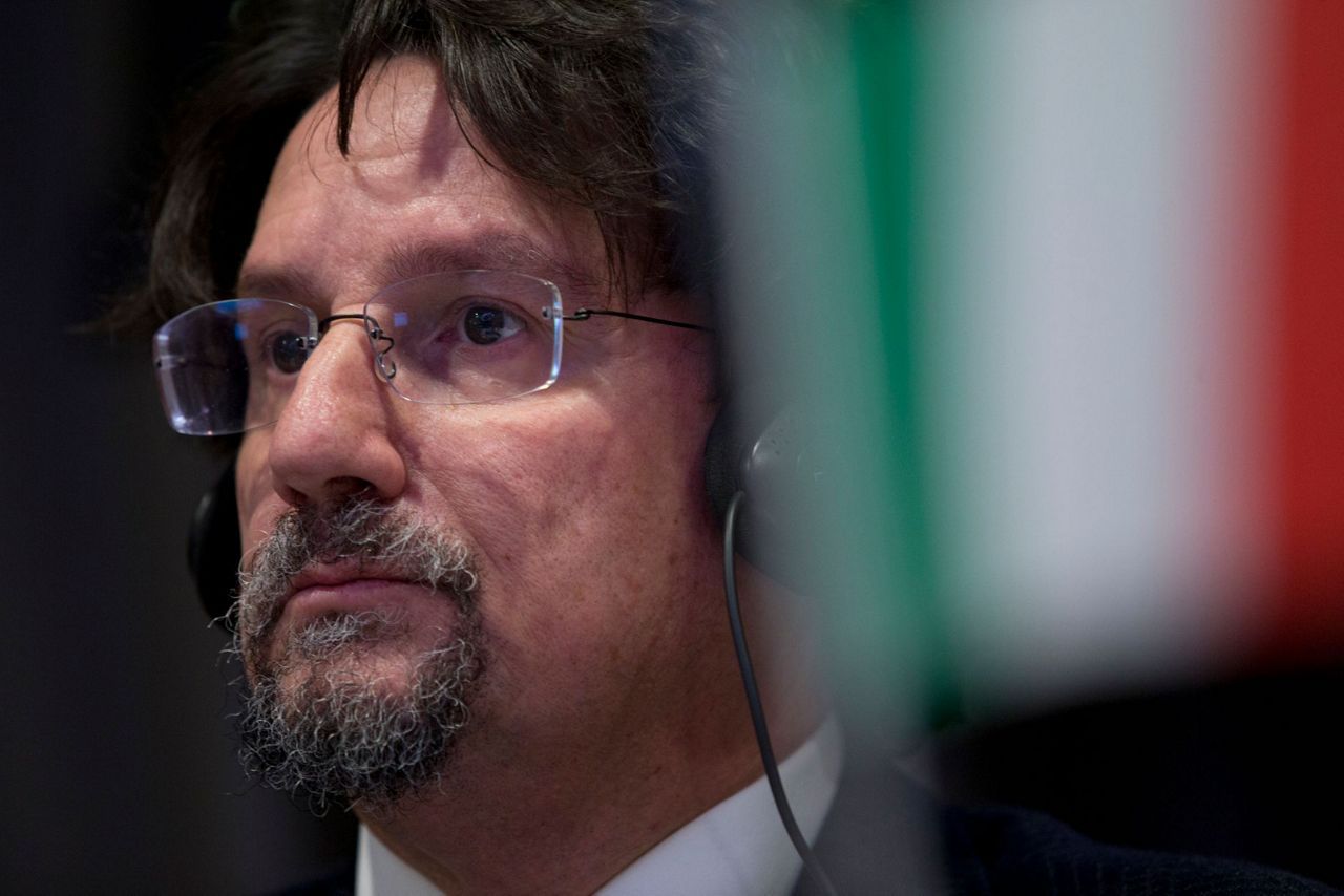 European authorities launch crackdown on Italian mob