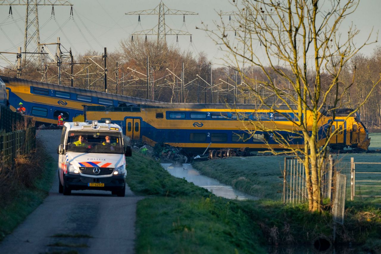 1 dead, several injured in train crash near The Hague