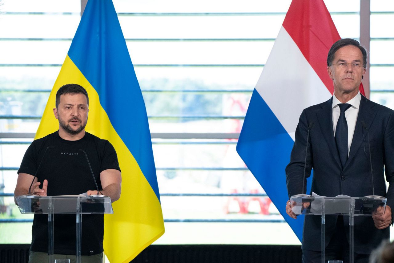 Ukraine's Zelenskyy in Netherlands after US approved sending Dutch F-16 ...