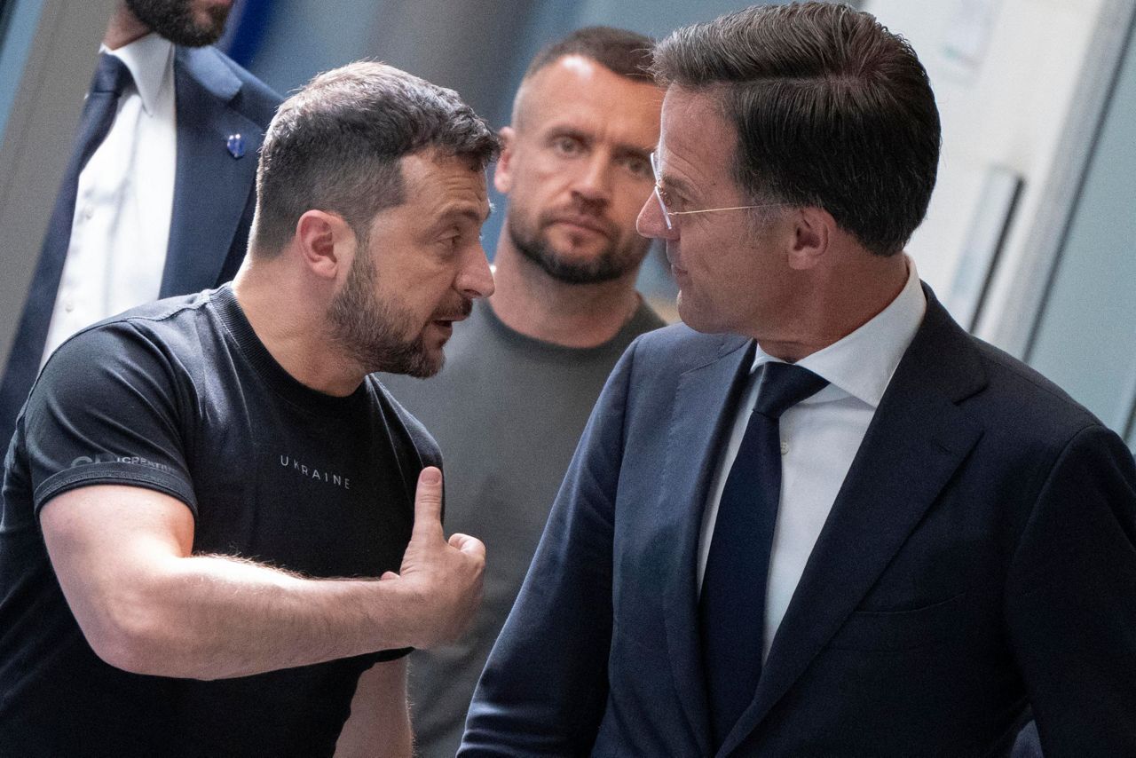 Ukraine's Zelenskyy in Netherlands after US approved sending Dutch F-16 ...