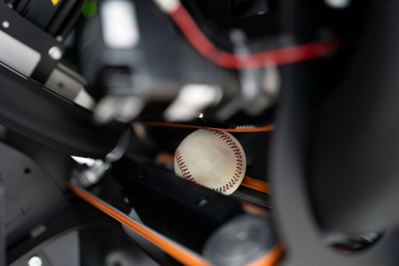 Robots replicate reality: High-tech pitching machine mimics every pitcher