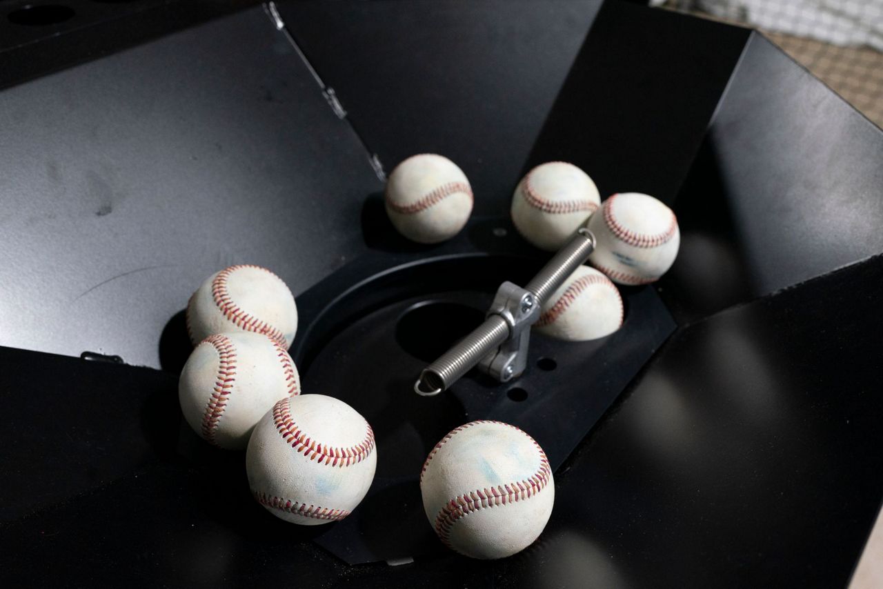 Robots replicate reality: High-tech pitching machine mimics every pitcher