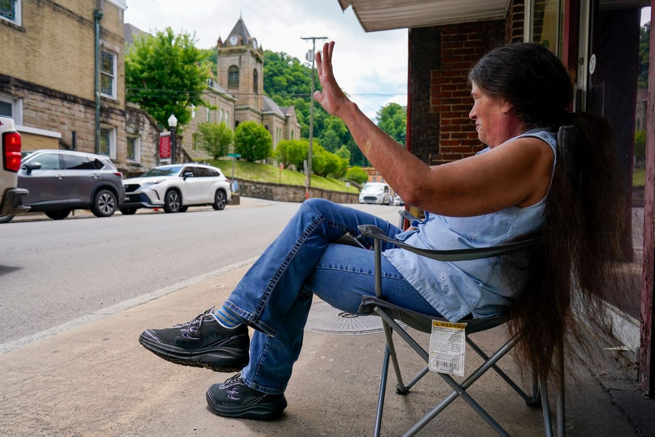 'It was like a heartbeat': Residents at a loss after newspaper shutters ...