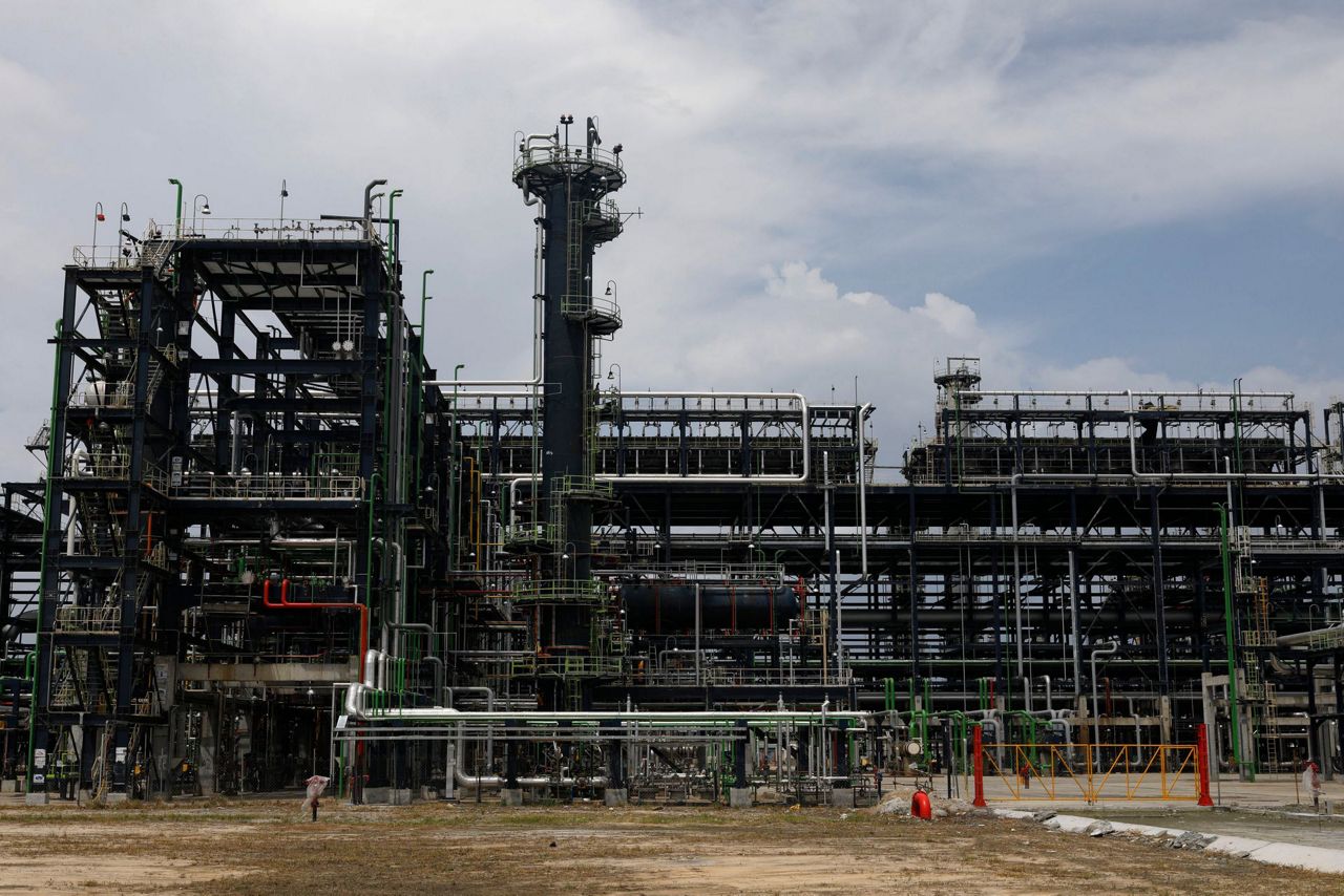 Nigeria opens Africa’s biggest oil refinery as it tries to boost struggling sector