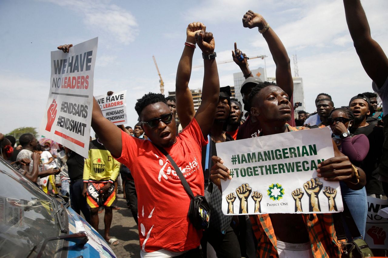 Protests against Nigeria's police kill 10, charges Amnesty