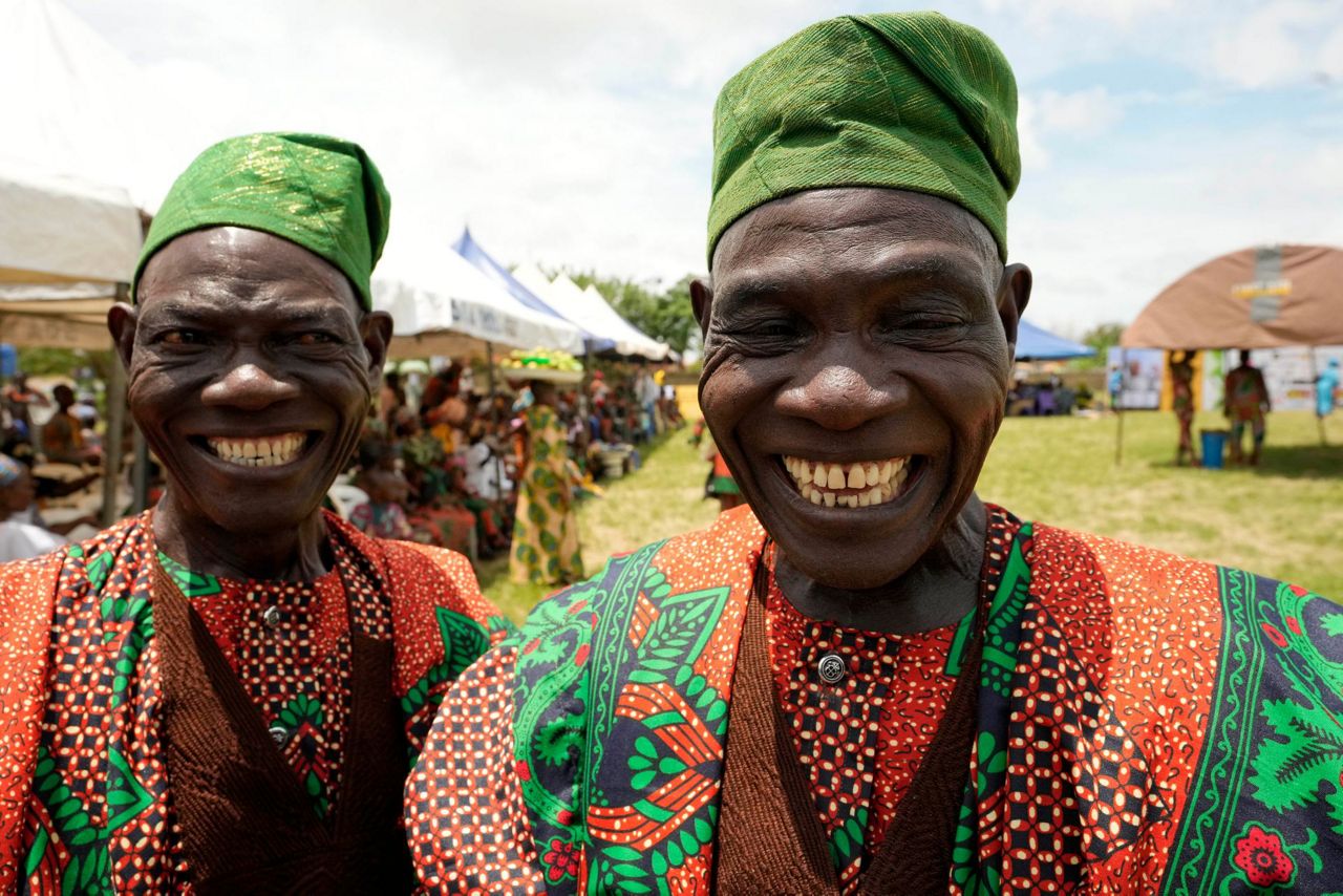 Nigerian city celebrates its many twins with annual festival