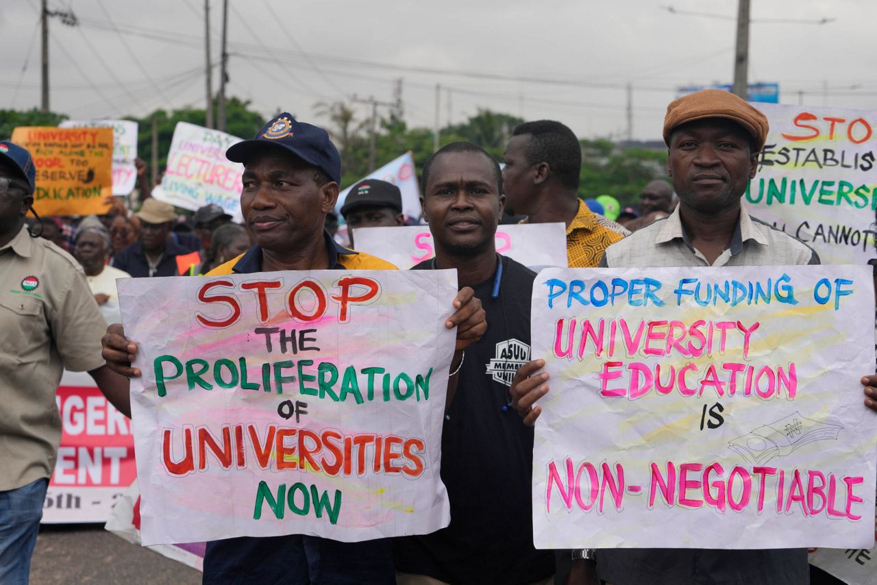 Strike deadlock shuts Nigerian universities for months