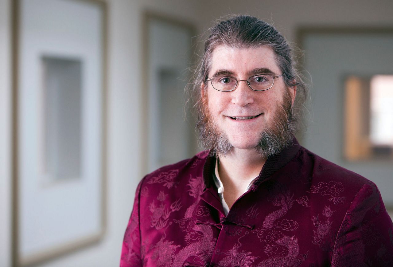 Nobel panel to announce winner of economics prize