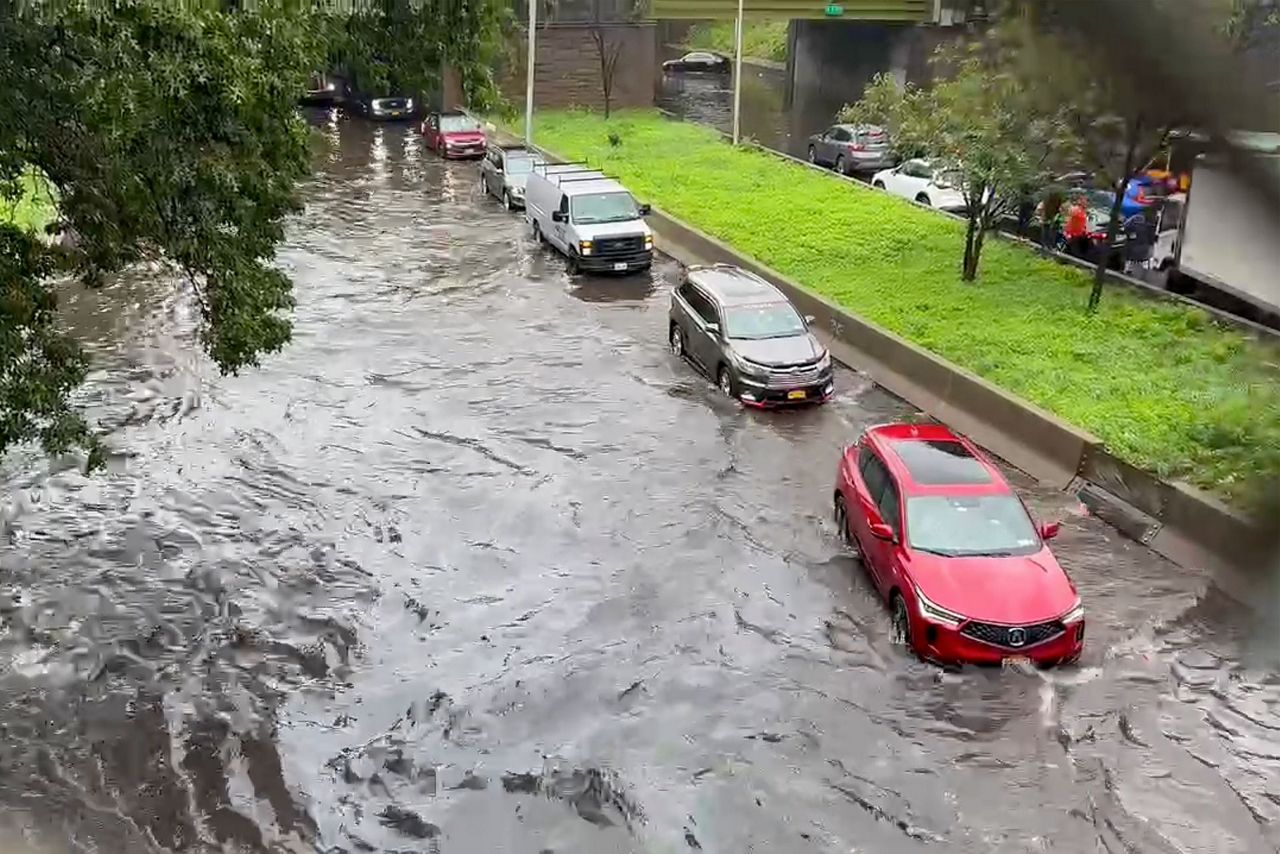 New York City area gets one of its wettest days in decades, as rain ...