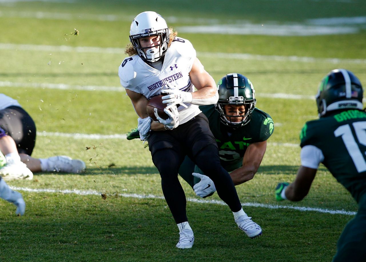 Michigan St holds off No. 11 Northwestern for a 29-20 win