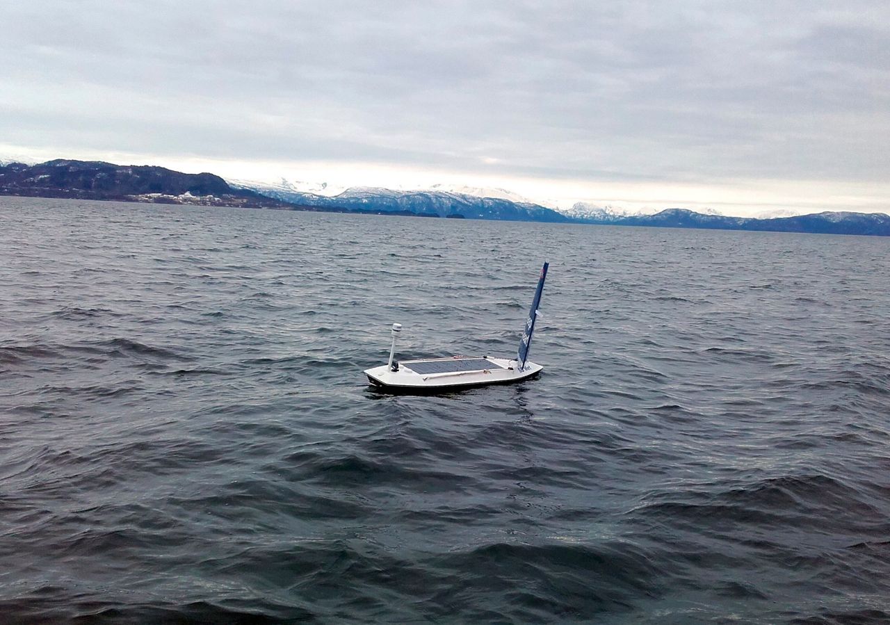 Robot boat sails into history by finishing Atlantic crossing