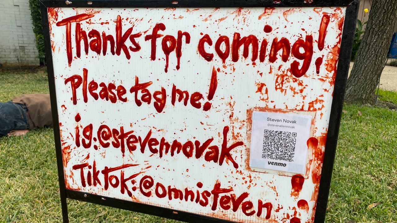 Dallas homeowner brings back bloody Halloween display