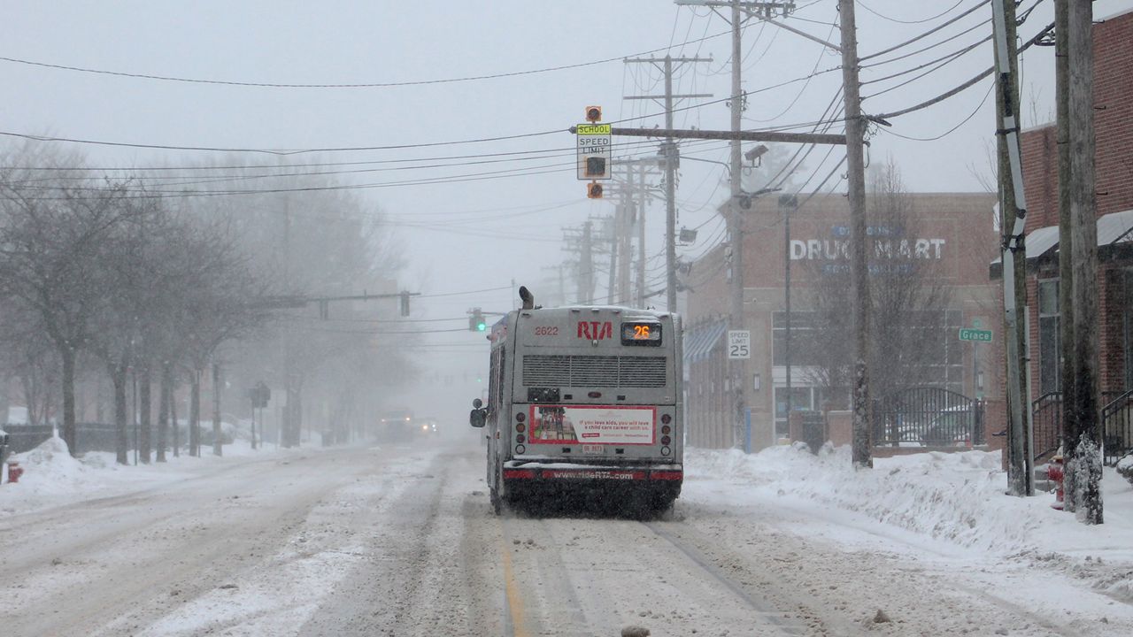 Live cameras: Messy winter storm moves through Ohio