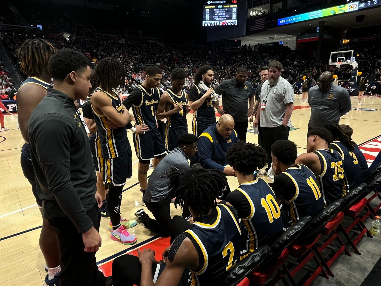 Centerville advances to 3rd state championship in 4 years
