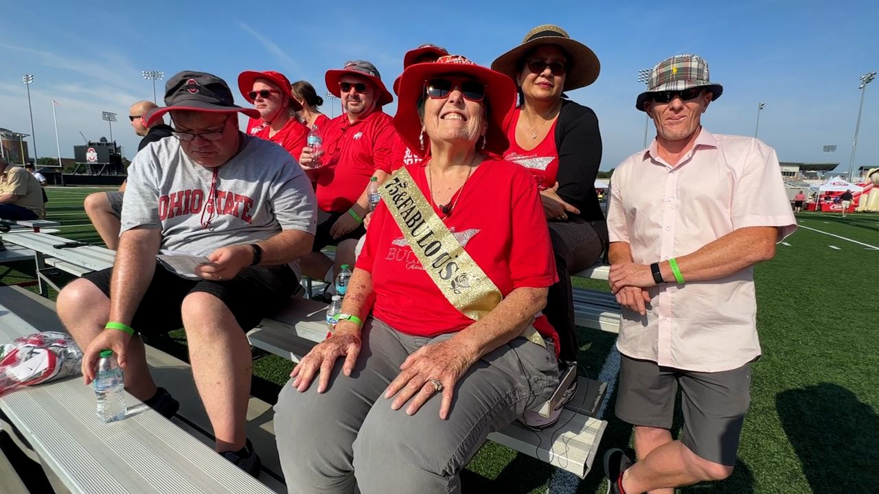 Fans enjoy first glimpse of Buckeyes