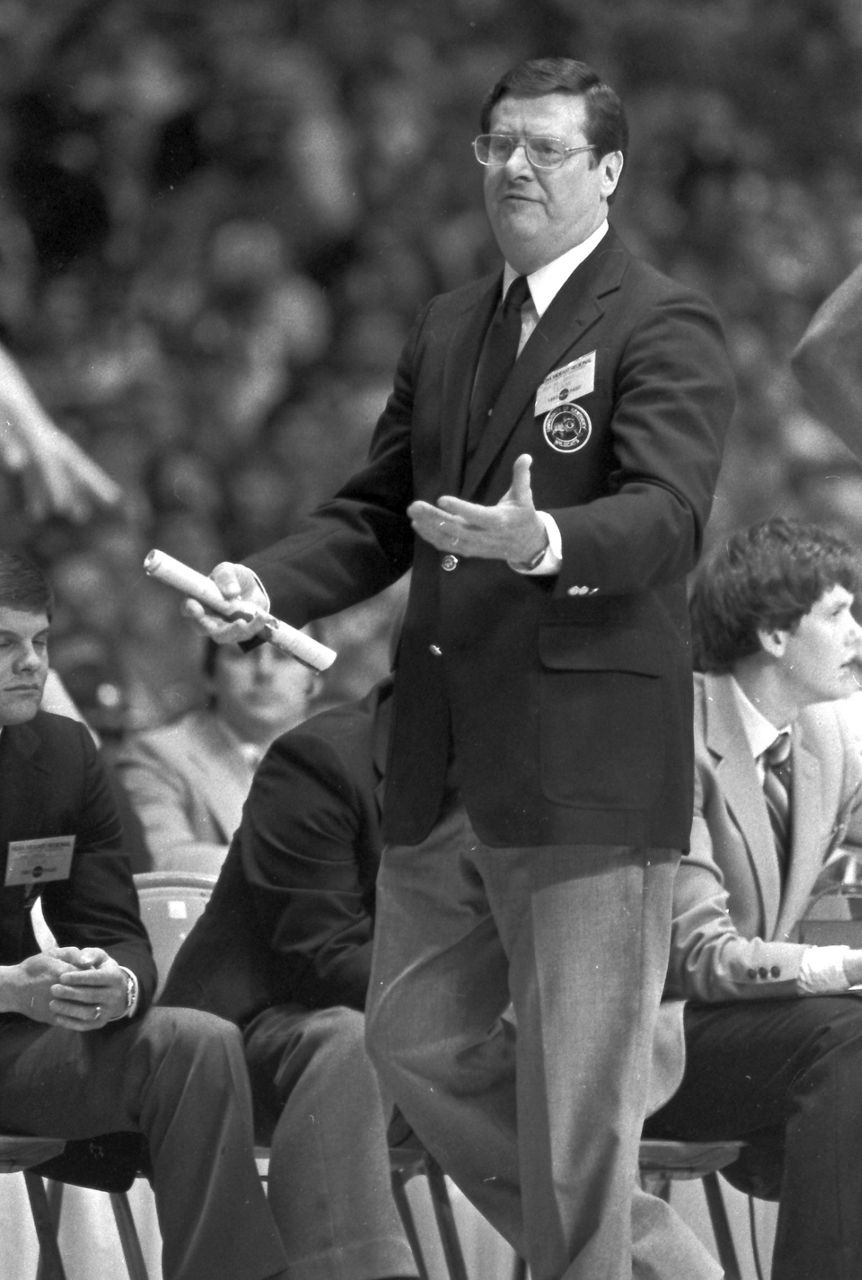 Joe B. Hall, who led Kentucky to 1978 NCAA title, dies at 93