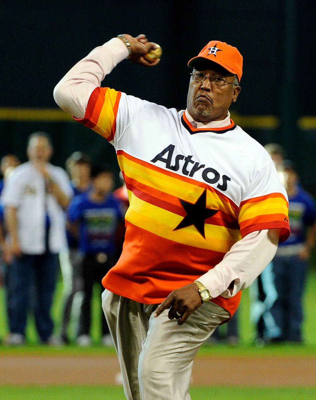 J.R. Richard, power pitcher for Astros in '70s, dies at 71