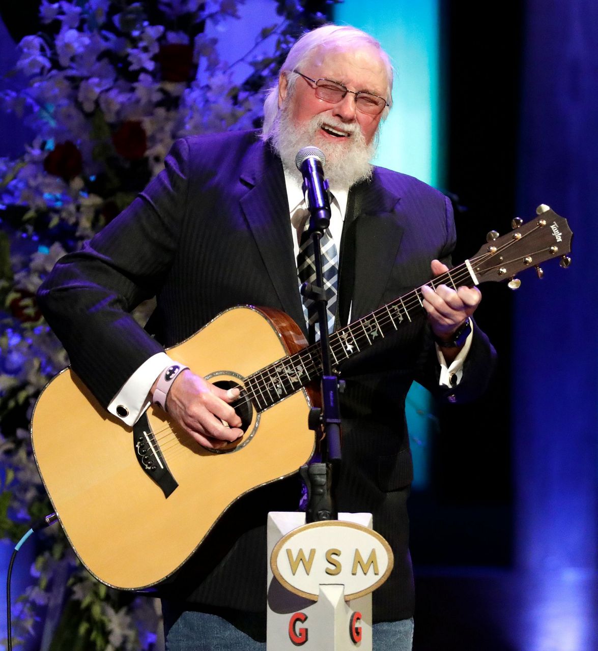 Country rocker and fiddler Charlie Daniels dies at age 83
